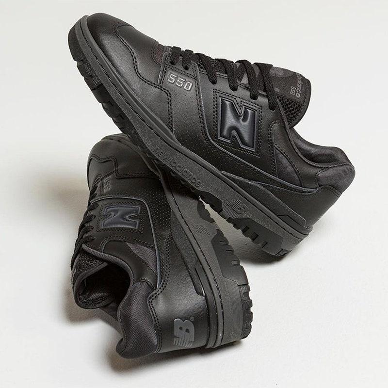 new balance negras